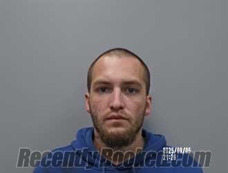 Recent Booking / Mugshot for Austin Foy Isom in Buchanan County, Virginia