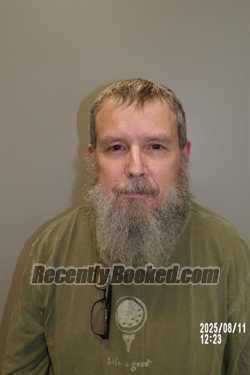 Recent Booking / Mugshot for Darrell Wayne Miller in Buchanan County ...