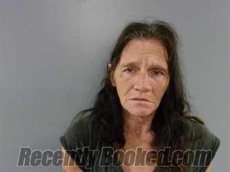 Recent Booking / Mugshot for DONNA SUZANNE PIERSALL in Buchanan County ...