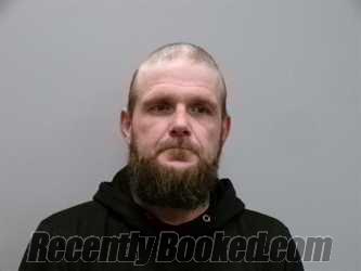 Recent Booking / Mugshot for Robert Allen Wright in Buchanan County ...