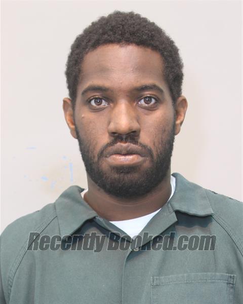 Recent Booking / Mugshot for KENSTON LEANDREW FIELDS in Charles City ...