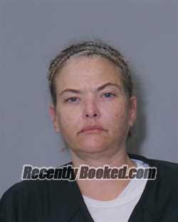 Recent Booking / Mugshot for JESSICA RENEE HULL in Charles City County ...