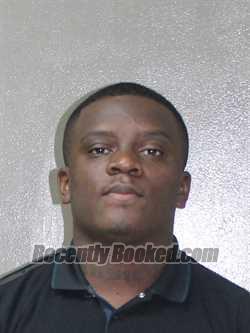 Recent Booking / Mugshot for RAYQUAN KEON HARRIS in Charles City County ...