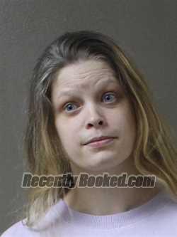 Recent Booking / Mugshot for ALEXANDRA TAYLOR RACKLEY in Charles City ...
