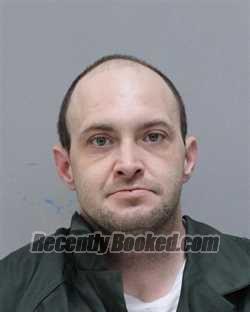 Recent Booking / Mugshot for JORDAN RAY PARNELL in Charles City County ...