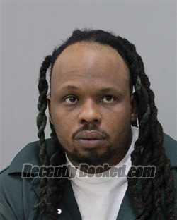 Recent Booking / Mugshot for EARL DEVON BASKERVILLE in Charles City ...