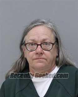 Recent Booking / Mugshot for AMY BONDURANT GOECKER in Charles City ...