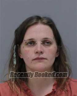 Recent Booking / Mugshot for KAYLA LYNN SCHULTZ in Charles City County ...
