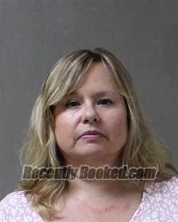 Recent Booking / Mugshot for ROBIN S HARKESS in Charles City County ...