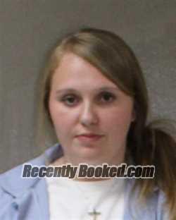 Recent Booking / Mugshot for DANIELLE NICOLE DODSON in Charles City ...