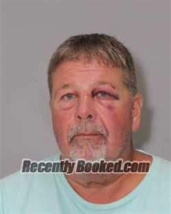 Recent Booking / Mugshot for DAVID LEMAR JOHNSTON in Charles City ...