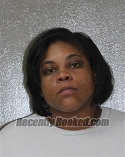 Recent Booking / Mugshot for SHANTE L WYATT in Charles City County ...