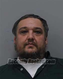 Recent Booking / Mugshot for ERIC WAYNE SPENCE in Charles City County ...