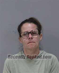 Recent Booking / Mugshot for CHRISTINA MCVEY RACKLEY in Charles City ...
