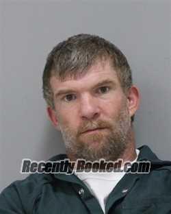 Recent Booking / Mugshot for TIMOTHY MICHAEL ENGLISH in Charles City ...