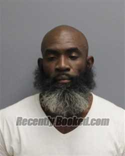 Recent Booking / Mugshot for DARNELL E WIGGINS in Clarke County, Virginia
