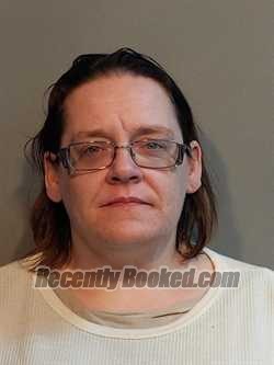 Recent Booking / Mugshot for Diane Marie Lewis in Dickenson County ...