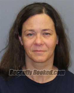 Recent Booking / Mugshot for SHAUNNA MARIE LEWIS in Frederick County ...