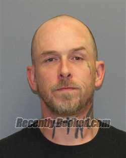 Recent Booking / Mugshot for MATTHEW JAMES ELLIOTT in Frederick County ...