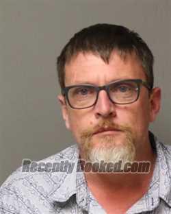 Recent Booking / Mugshot for ROBERT RAYMOND COOLEY in Grayson County ...