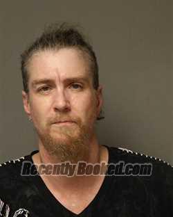 Recent Booking / Mugshot for CLARENCE DENNIS GRAVLEY in Grayson County ...