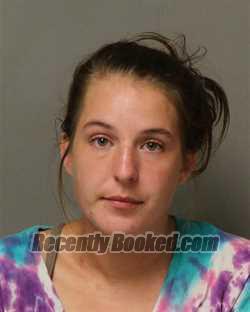 Recent Booking / Mugshot for PAYTON ROSE SCHWANTES in Grayson County ...