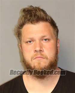 Recent Booking / Mugshot for TIMOTHY RAY QUESENBERRY in Grayson County ...