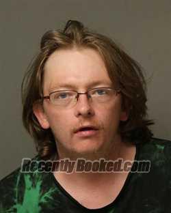 Recent Booking / Mugshot for WESLEY DEWAYNE KIRBY in Grayson County ...