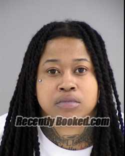 Recent Booking / Mugshot for QUINISHA S HARRISON in Henrico County ...