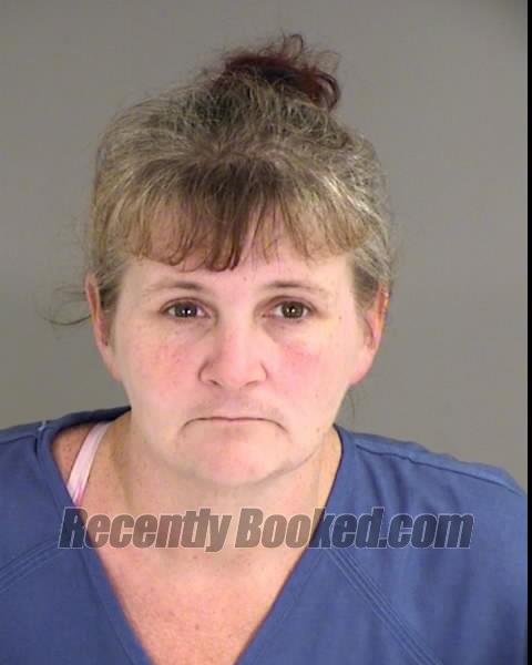 Recent Booking / Mugshot for KRISTEN RENEE KINNEY in Henrico County ...