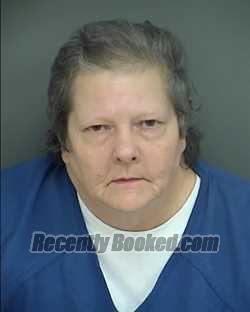 Recent Booking / Mugshot for LAURIE JEAN MACKEY in Henrico County, Virginia