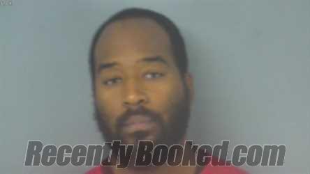 Recent Booking / Mugshot for BENJAMIN HUGH JETER in James City County ...