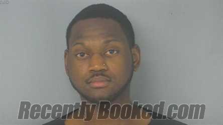 Recent Booking / Mugshot for DAQUAN DONNELL DAVIS in James City County ...