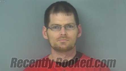 Recent Booking / Mugshot for KEVIN RAY CUNNINGHAM in James City County ...