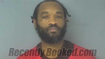 Recent Booking / Mugshot for MORTEZ LASHAUN GRAVES in James City County ...
