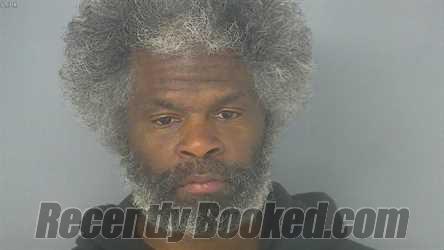 Recent Booking / Mugshot for PATRICK RANDOLPH ROBERTS in James City ...