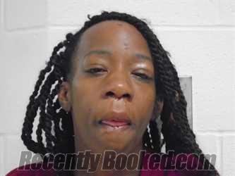 Recent Booking / Mugshot for FATIMA AISHA BROWN in Richmond County ...