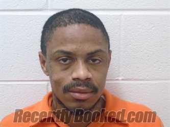 Recent Booking / Mugshot for KENNETH JAMAAL REID in Richmond County ...