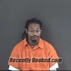 Recent Booking / Mugshot for Jonathan Stefan Saunders in Roanoke County ...