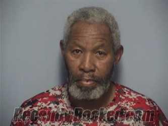 Recent Booking / Mugshot for RAYMOND STCLAIR WADE in Roanoke County ...
