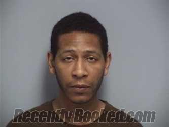 Recent Booking / Mugshot for QUANTEZ DANTHONY MATTOX in Roanoke County ...