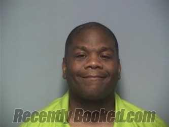 Recent Booking / Mugshot for CHARLES DAMARIS WILSON in Roanoke County ...