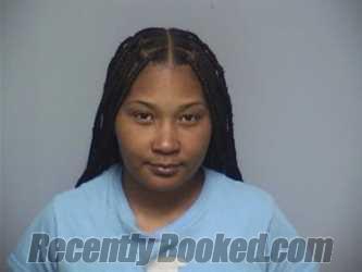Recent Booking / Mugshot for DESTINY SADE ROBERTSON in Roanoke County ...