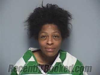 Recent Booking / Mugshot for TIMIA EMILY-JANETTE WILLIAMS in Roanoke ...