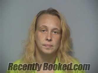 Recent Booking / Mugshot for SIERRA NICOLE ROWLAND in Roanoke County ...