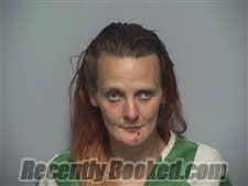 Recent Booking / Mugshot for WANDA RENEE GORDON in Roanoke County, Virginia
