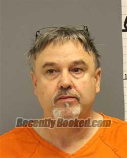Recent Booking / Mugshot for GARY DOUGLAS TOMAN in Rockingham County ...