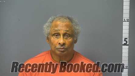 Recent Booking / Mugshot for LESTER LEROY DAVIS in Rockingham County, Virginia