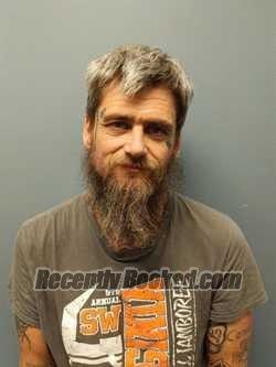 Recent Booking / Mugshot for Christopher Dean Altice in Russell County ...