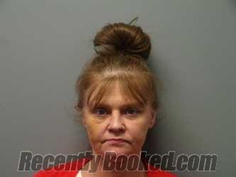 Recent Booking / Mugshot for HEATHER DAWN GOFF in Russell County, Virginia